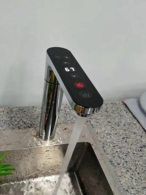 Intelligent Digital Undersink Boiling Drinking Water Solution